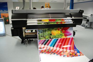 Seiko II Colorpainter promises high speed without image quality ...