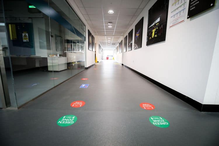 Printing at Renault DP World F1 Team by Remote Control - Sign Update