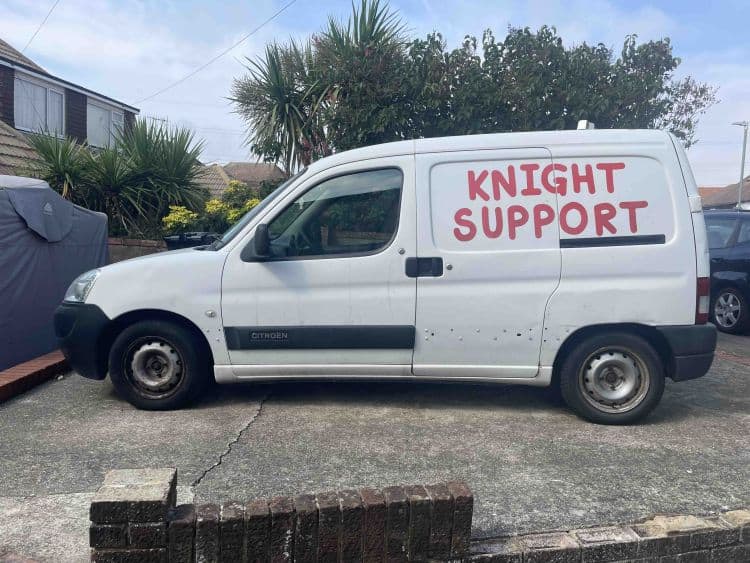 Recreative Signs shows the power of great vehicle graphics - Sign Update