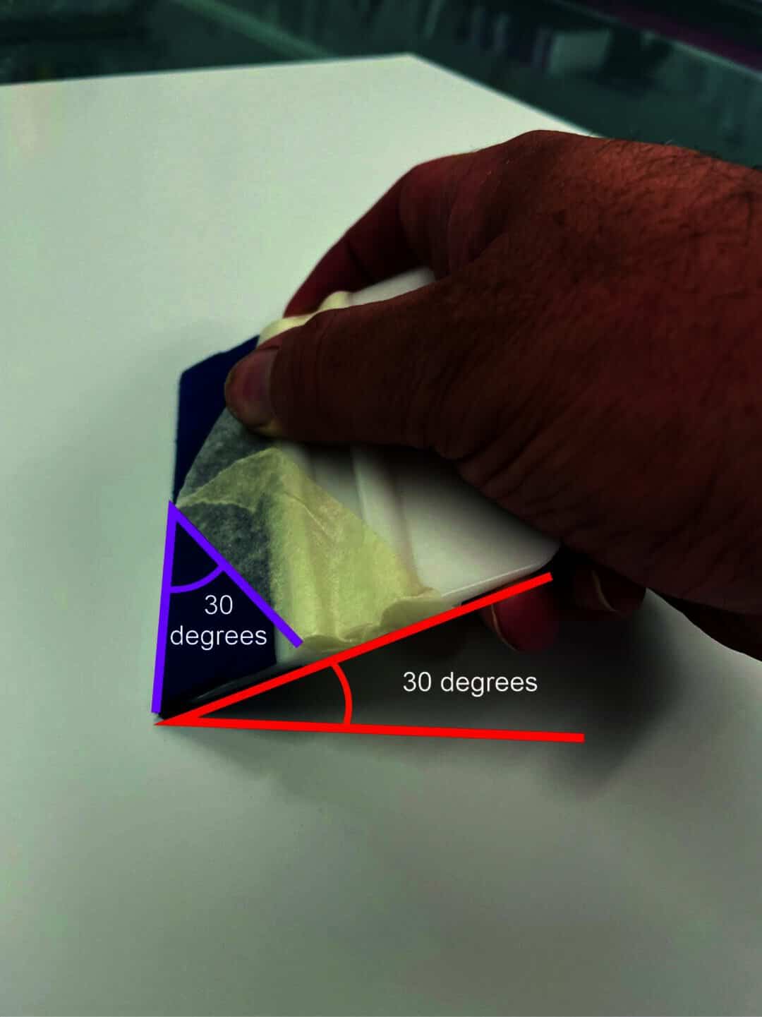 How to use a squeegee - Sign Update